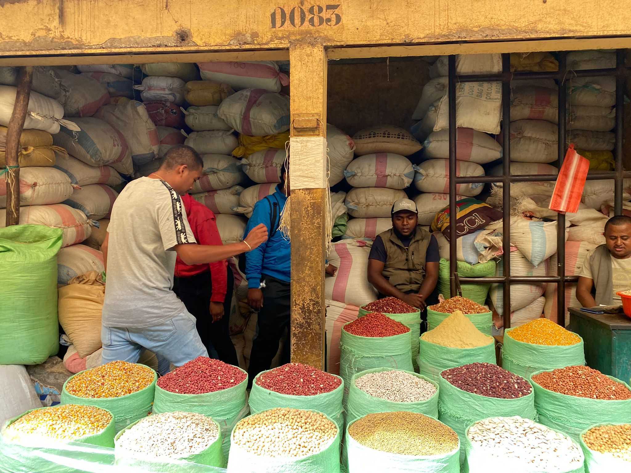 Reclaiming urban food systems in Africa - afrifoodlinks